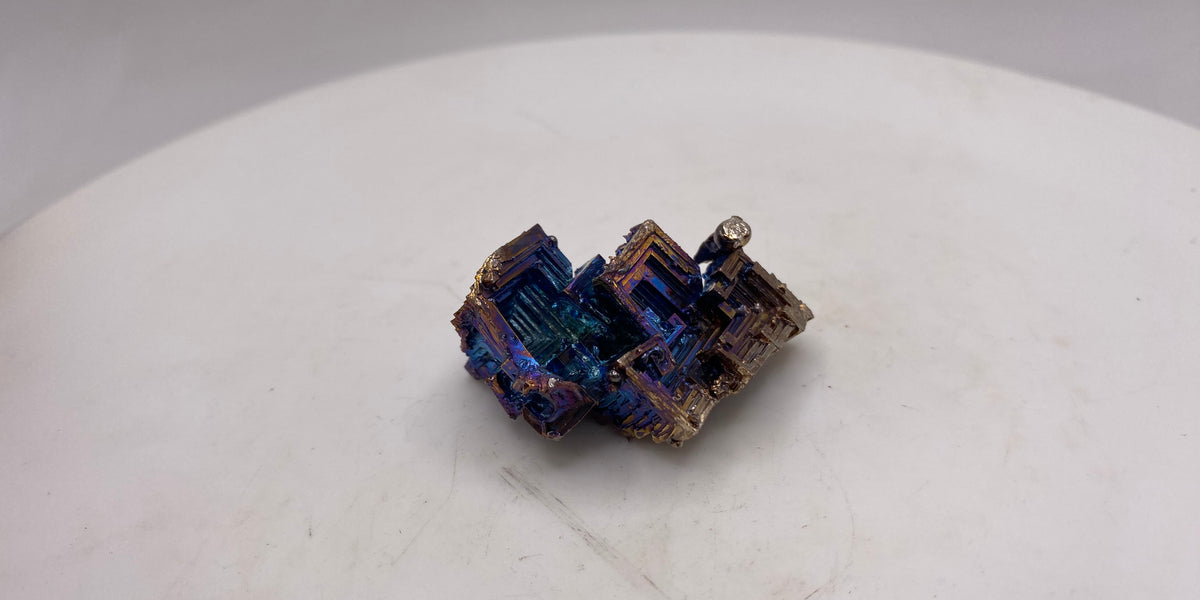 Small Bismuth Crystal – Waterjet Knives